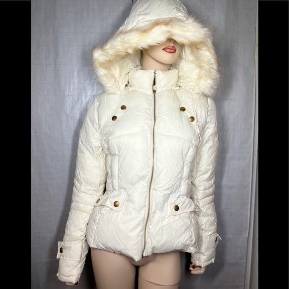 GREENLANDER | Jackets & Coats | Assorted Sizes Greenlander White Hoodie ...